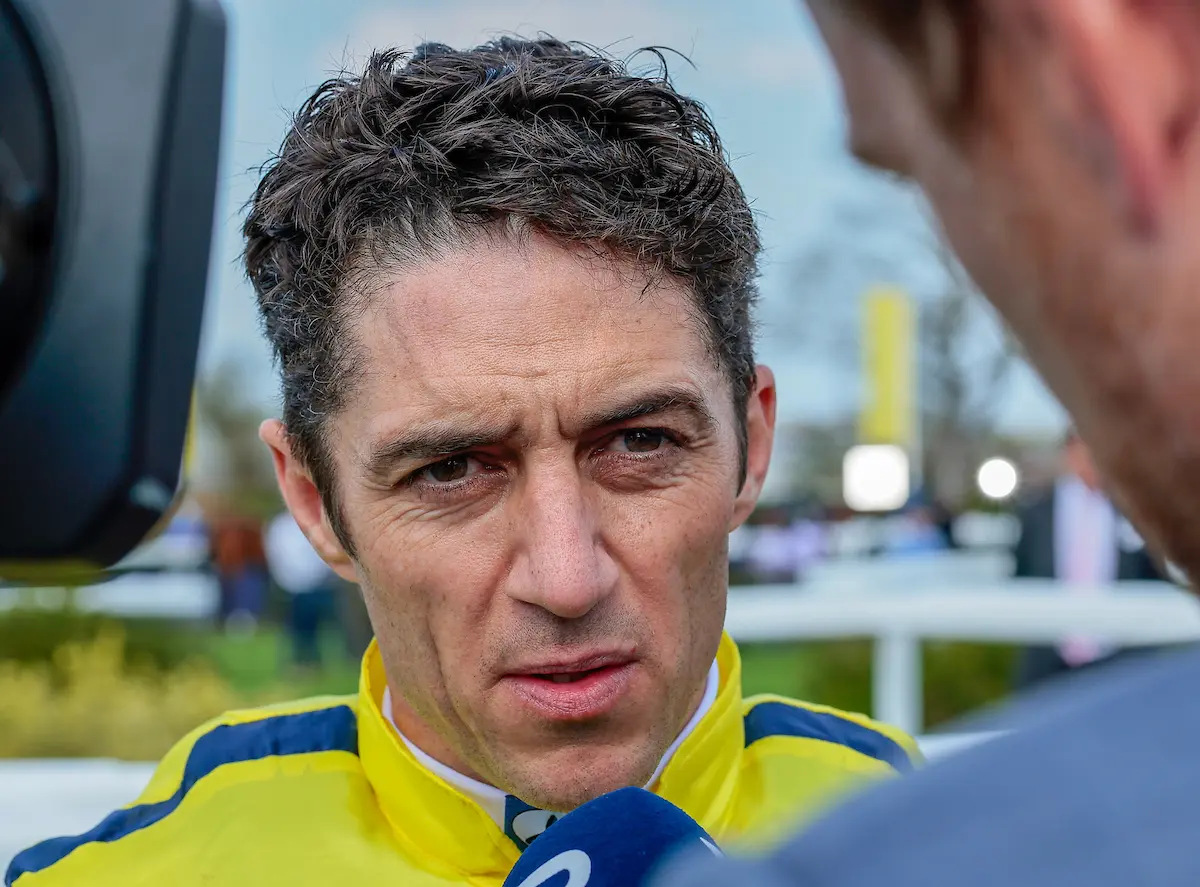 Soumillon reimburses connections after Saint-Cloud incident