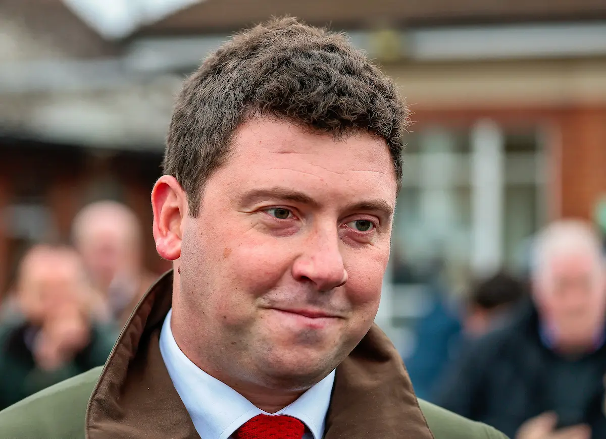 Olly Murphy plotting swift hurdles switch for Strong Leader