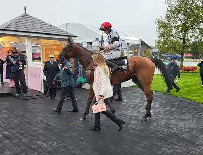 Ballyburn secures record-breaking win for Willie Mullins