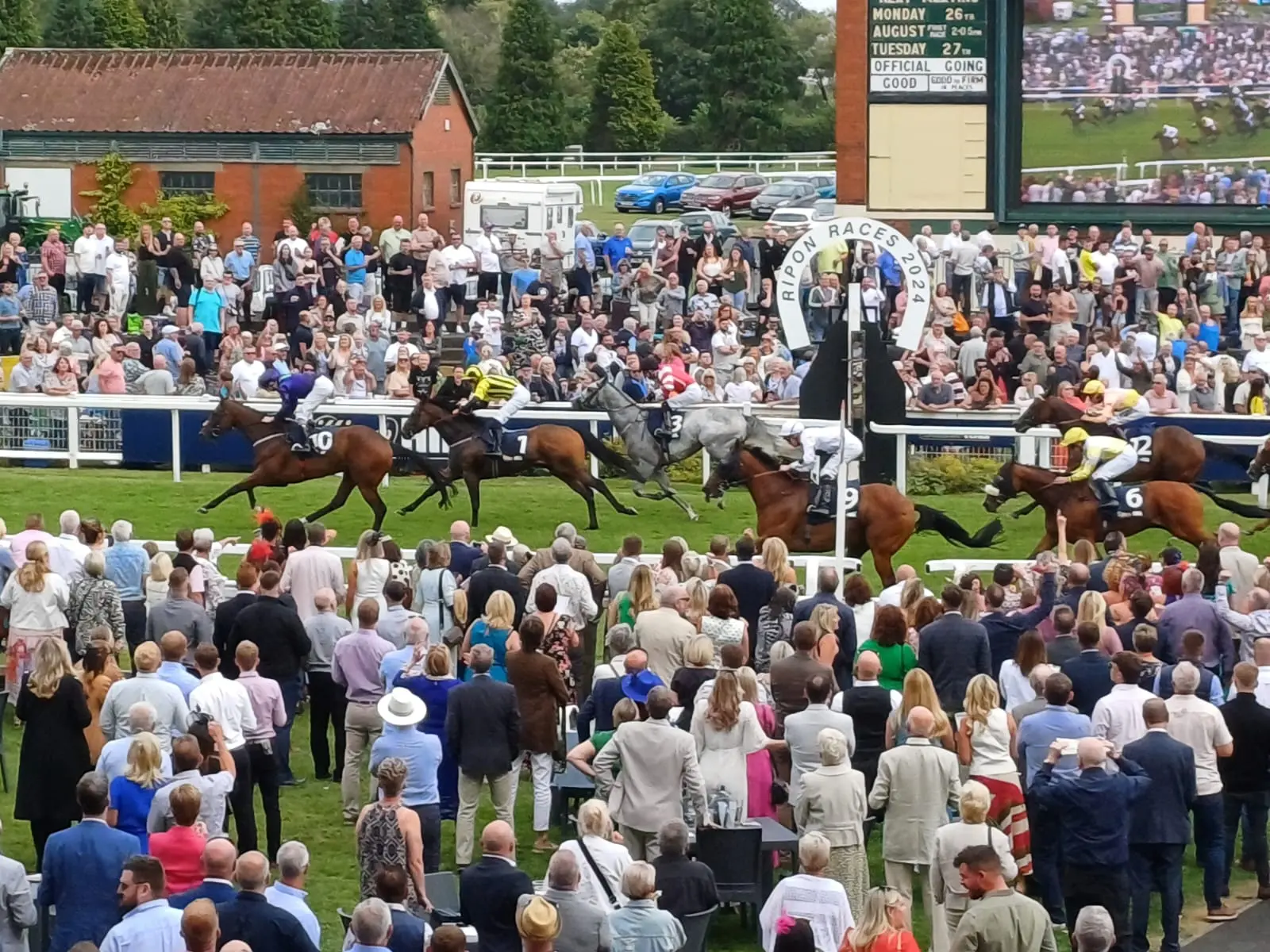 Great St Wilfrid: 1-2 for Richard Fahey at Ripon