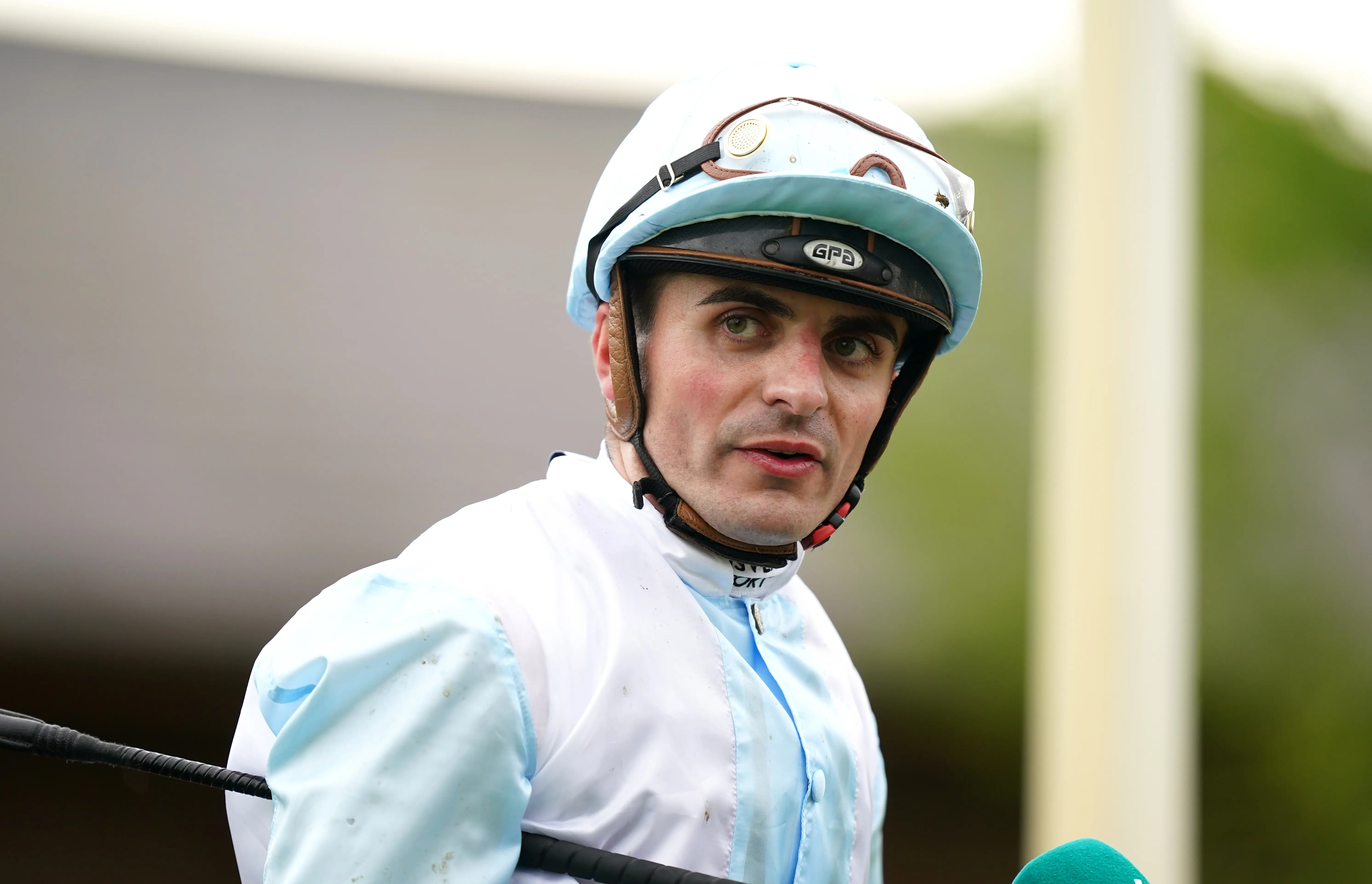 Angers denies Johnston hope in German 2000 Guineas