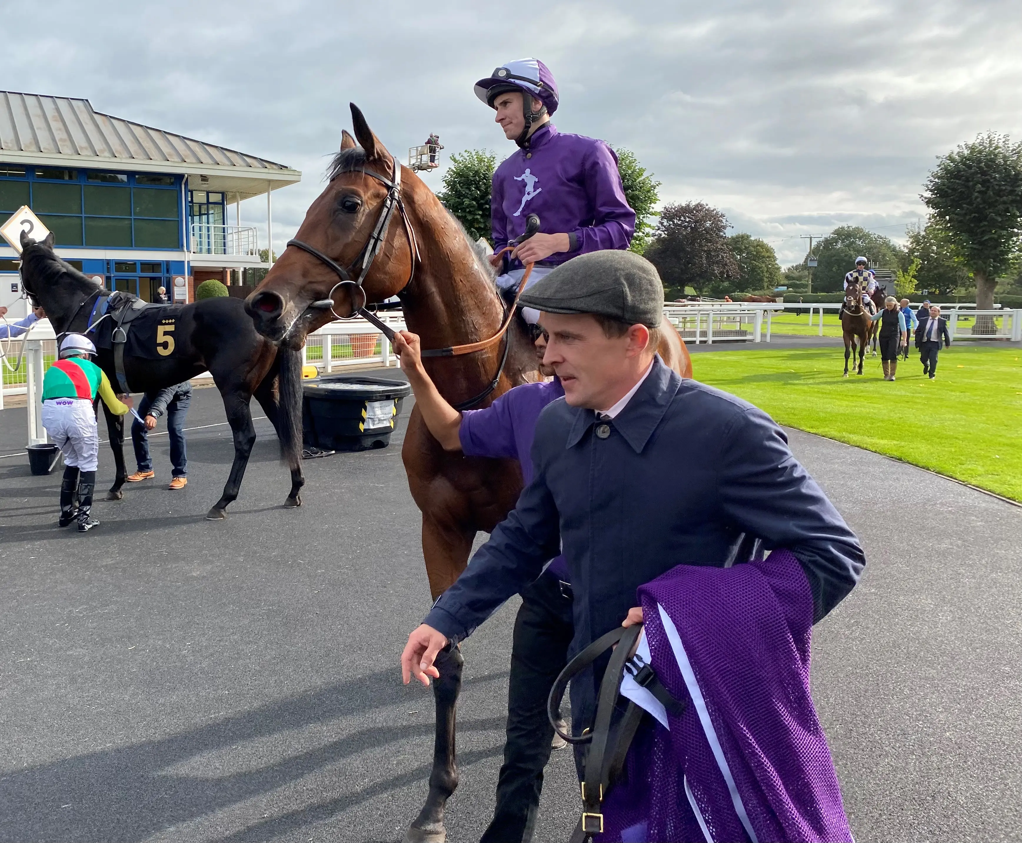 Poniros marks winning renuion for Beckett and Amo Racing