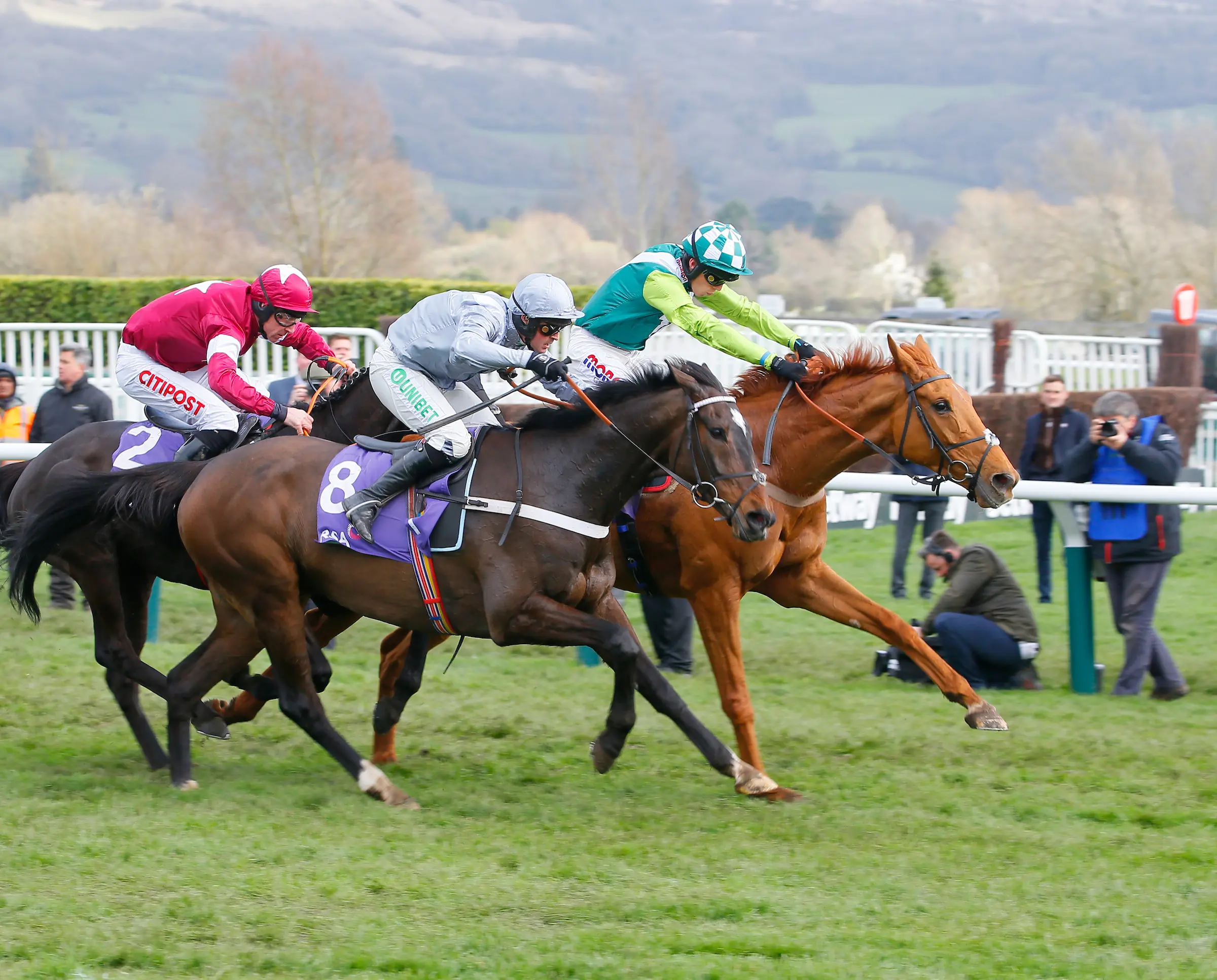 Tote Ten To Follow: Watch Racing TV presenter Tom Stanley reveal his team